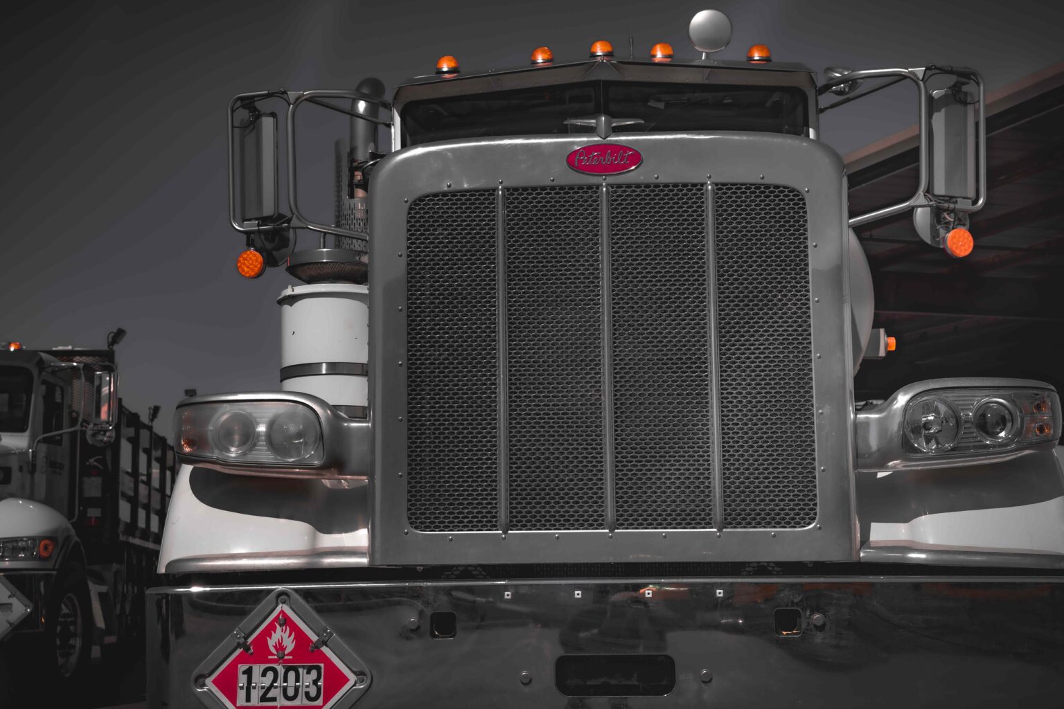 Lubricant Suppliers | Bulk Oil Distributors Senergy | Petroleum